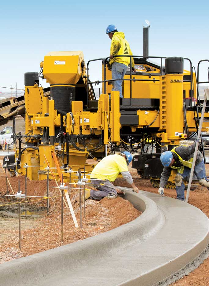 GOMACO, Manufacturer of Concrete Slipform Paving Equipment: Commander ...