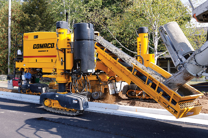 GOMACO, Manufacturer of Concrete Slipform Paving Equipment: Next Generation Three-Track ...