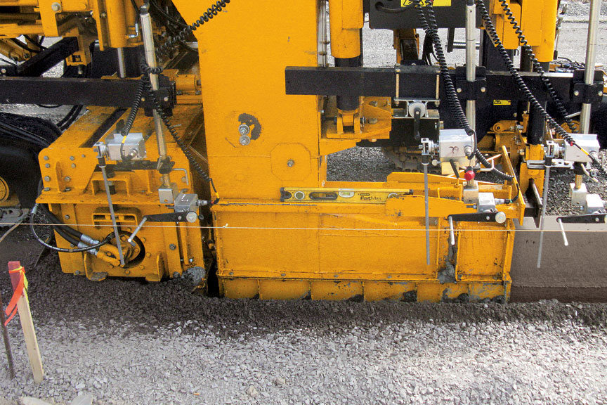GOMACO, Manufacturer of Concrete Slipform Paving Equipment: GT-3600 ...