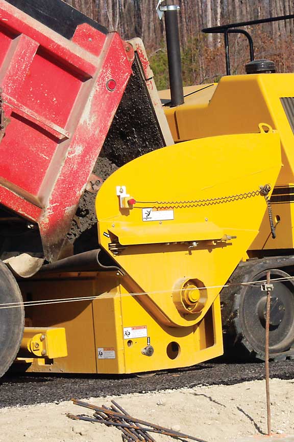 GOMACO: RTP-500 Rubber-Tracked Placer